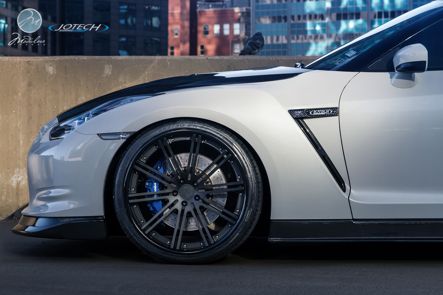 Modulare Wheels + Jotech Motorsports | Nissan GT-R R35 | 22" Modulare ...